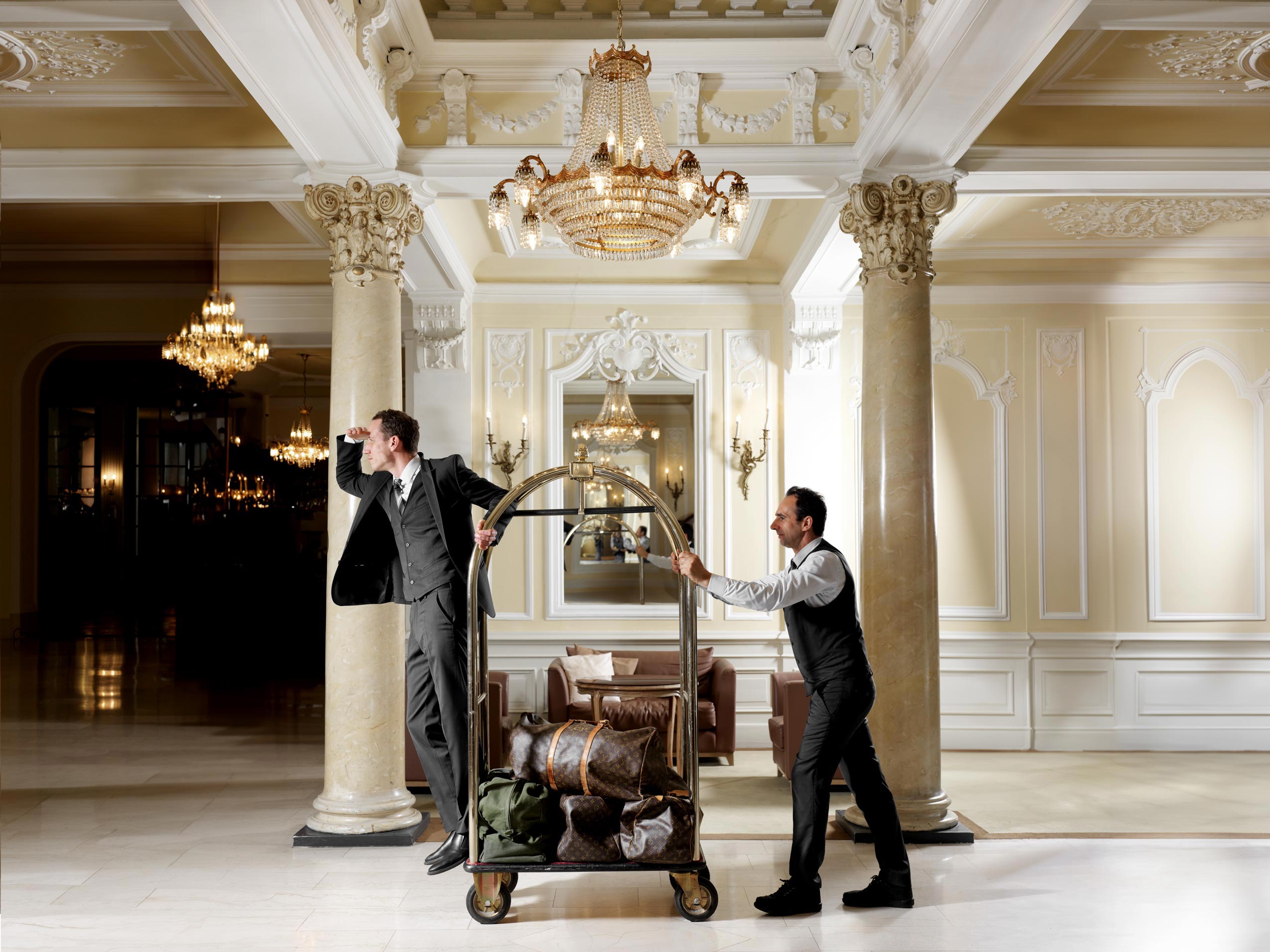 Home - GRAND BEAU-RIVAGE Interlaken